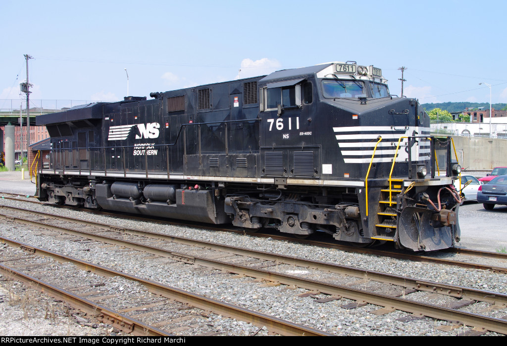 NS 7611